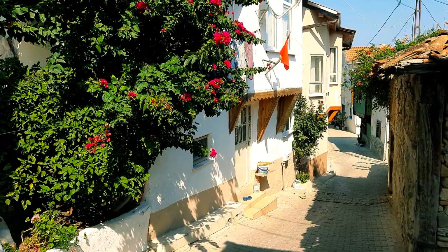 Tirilye Gezi Rehberi - Az Gezen